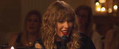 VIDEO: Taylor Swift Premieres New Single 'New Year's Day'