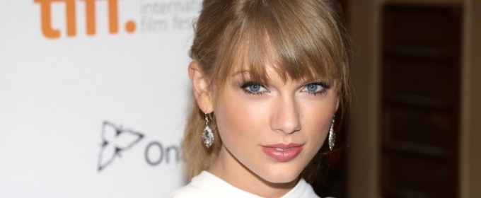 Taylor Swift Signs Exclusive Recording Deal with Universal Music Group