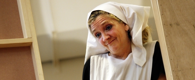 BWW Interview: Debra Gillett Talks EXIT THE KING