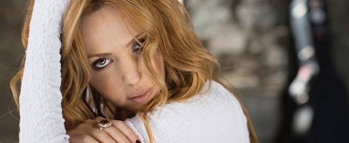 Irish Singer/Songwriter Lisa Lambe Releases 'These Eyes'