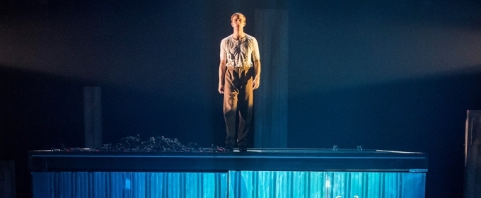 Photos: A Frantic Assembly & Theatre Royal Plymouth Presents THE ...