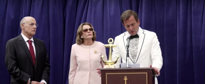 VIDEO: The Bluth Family Accepts their Family of the Year Award in this ...