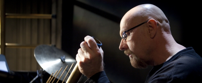 Review: METROPOLIS at Constellation Theatre a Showcase for Tom Teasley