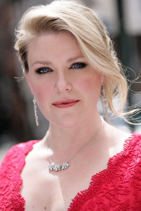 Interview: Soprano Erin Wall Prepares for COC's ARABELLA