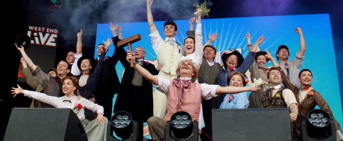 Photos: Flash Bang Wallop! HALF A SIXPENCE Plays WEST END LIVE 2017