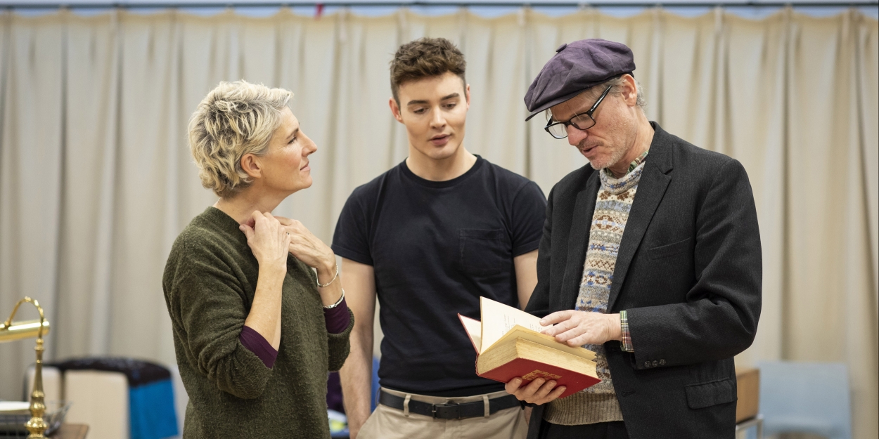 Photos: Inside Rehearsal For PEGGY FOR YOU at Hampstead Theatre