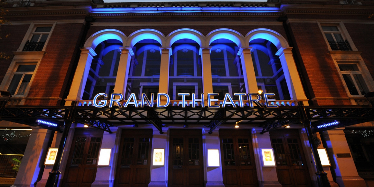 Wolverhampton Grand Theatre Lights Up For NHS