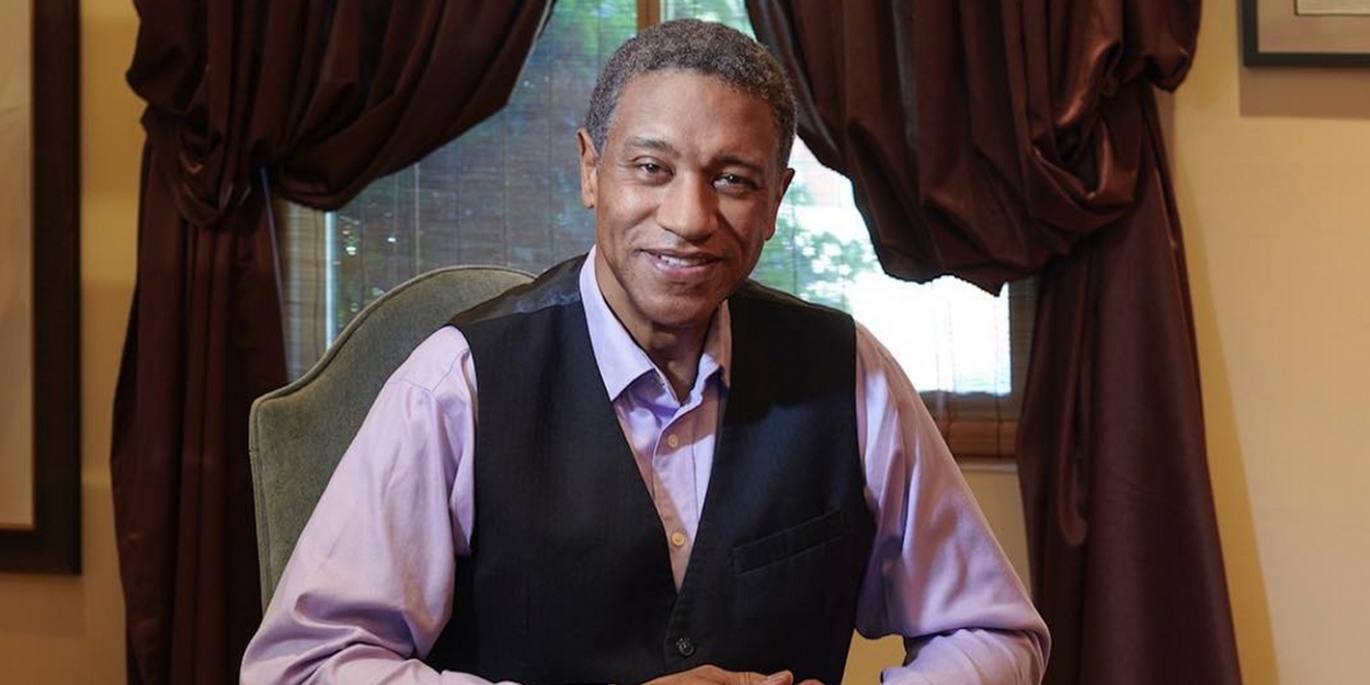 Mark S. Doss Announces New FACHUALLY CORRECT Series