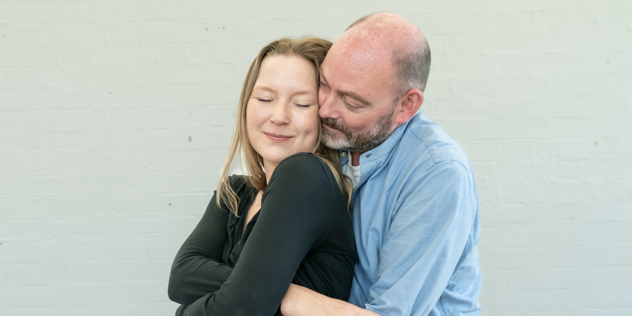 Photos: Rehearsal Photos Released of LARKIN WITH WOMEN at The Old Red ...