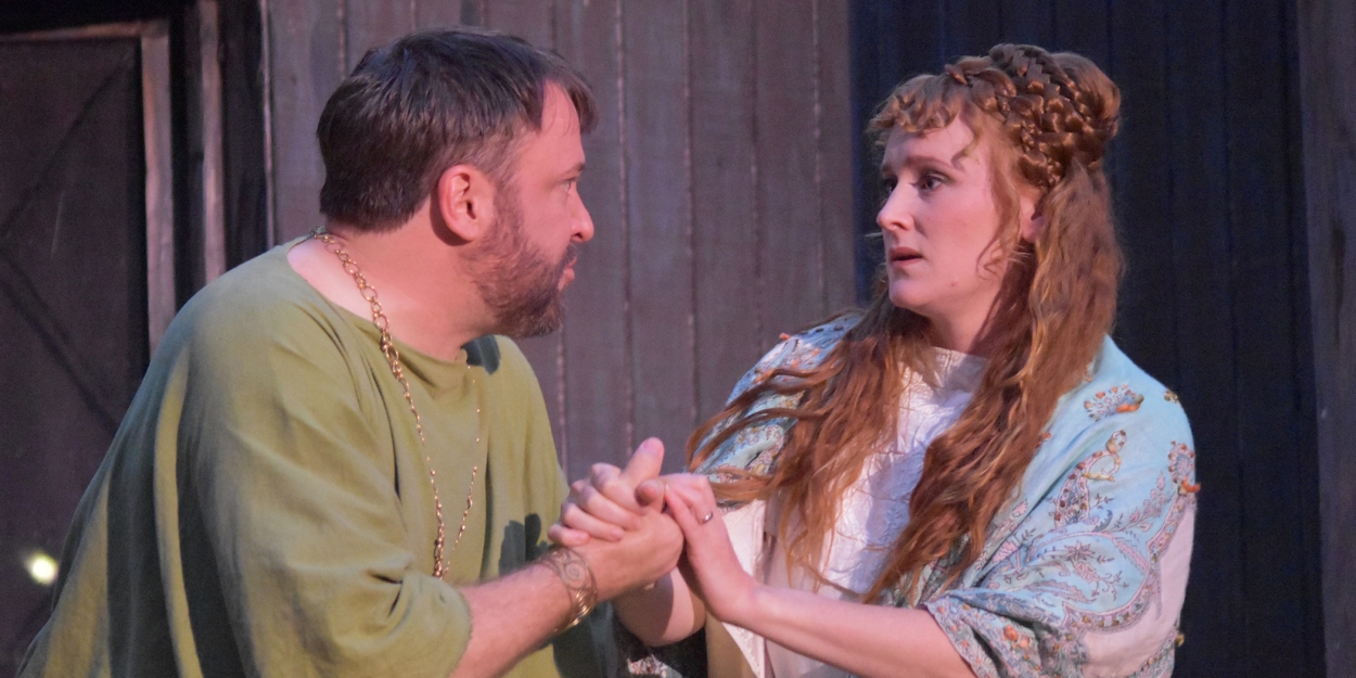 LISTEN: BWW Podcaster Ashton Marcus and Willow Geer Discuss JULIUS CAESAR