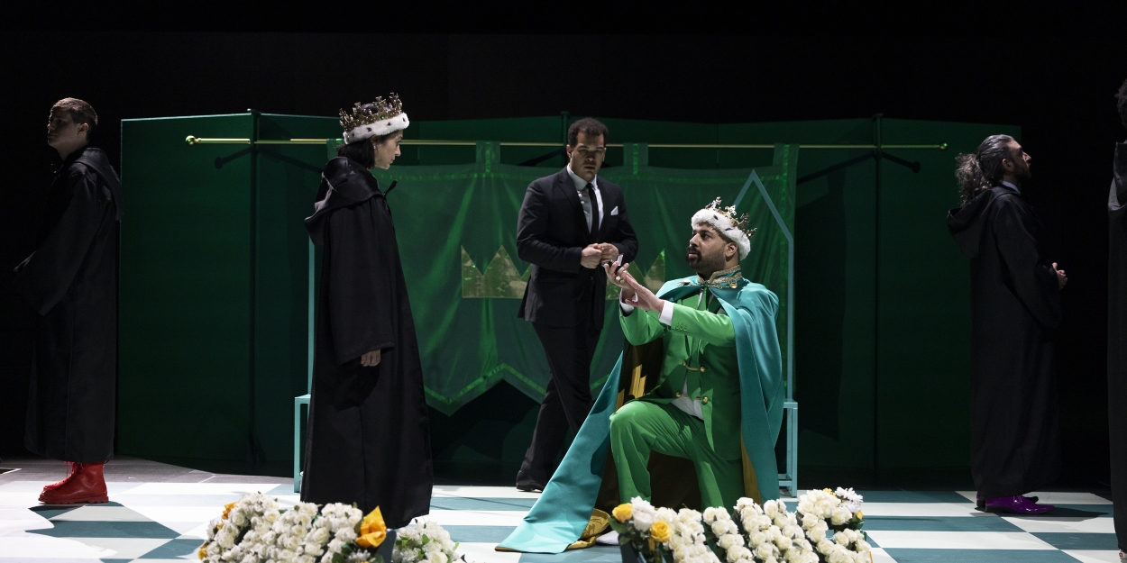 Photos: First Look at Jude Christian and Tinuke Craig's Retelling of HAMLET