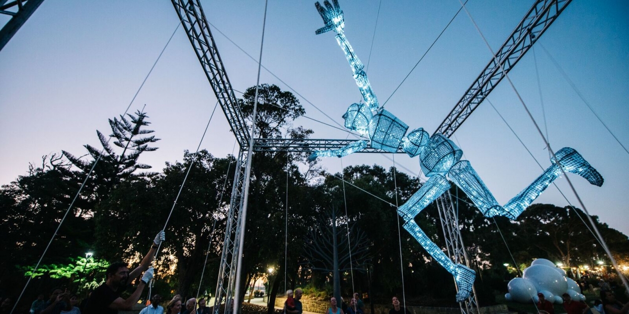 Unique Australian Puppetry Company Rings In 40 Years With Giant Puppet ...