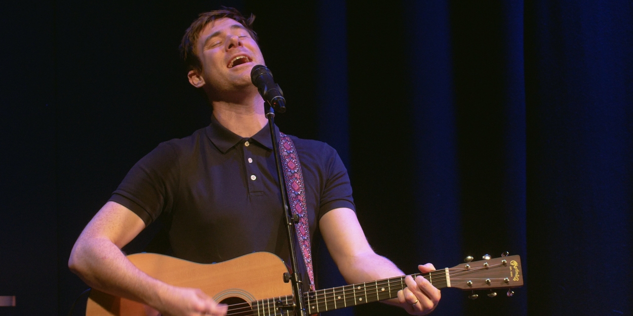 VIDEO: Watch WAITRESS's David Hunter Premiere His New Song 'Hand On My ...