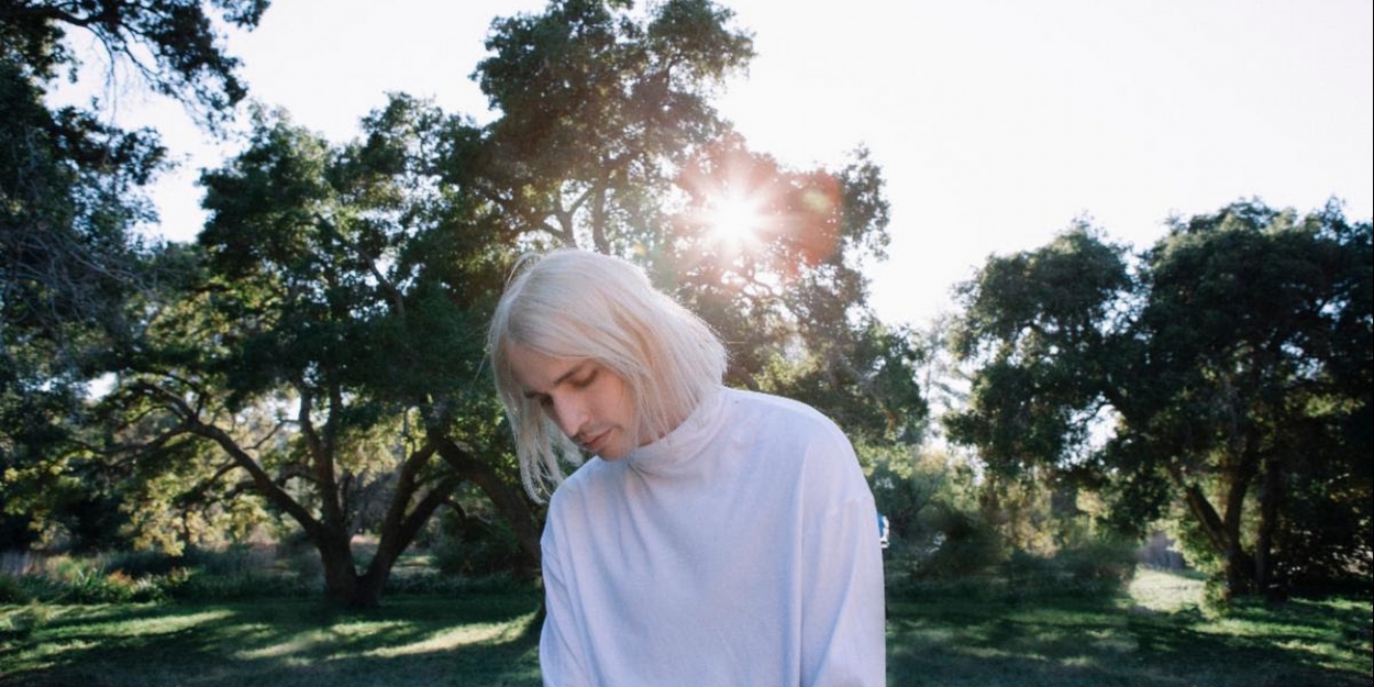 Porter Robinson Reveals Video For Newest Single 'Something Comforting ...