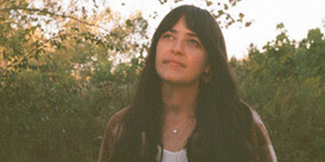 VIDEO: Mandi Mapes Releases 'Daffodil Floors' Visual