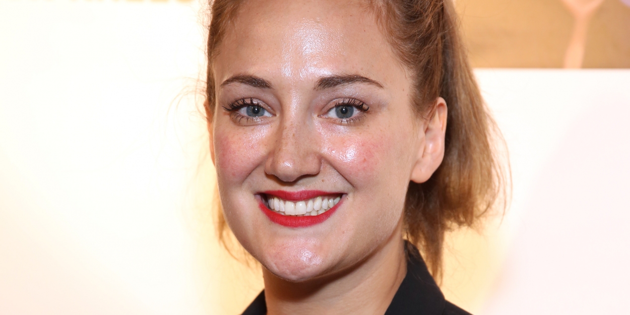 Comedian Jacqueline Novak Will Bring GET ON YOUR KNEES to Boston