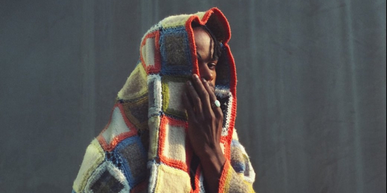 VIDEO: Elujay Reveals 'Ratrace' Music Video