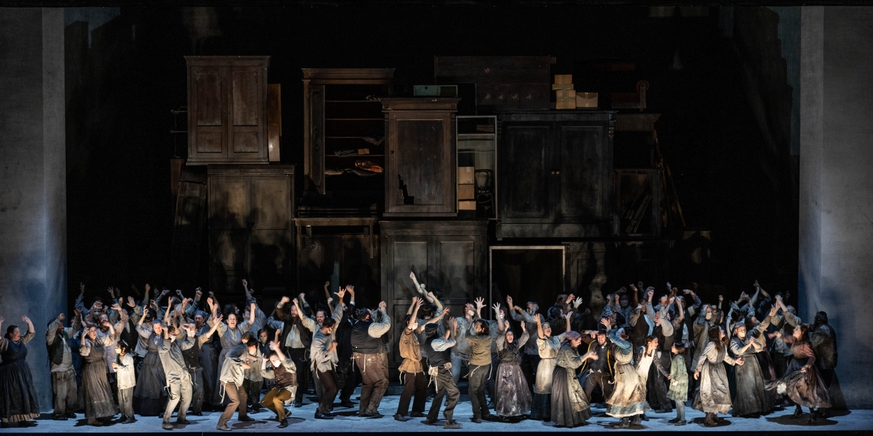 Photos: First Look at Lyric Opera of Chicago's FIDDLER ON THE ROOF with ...
