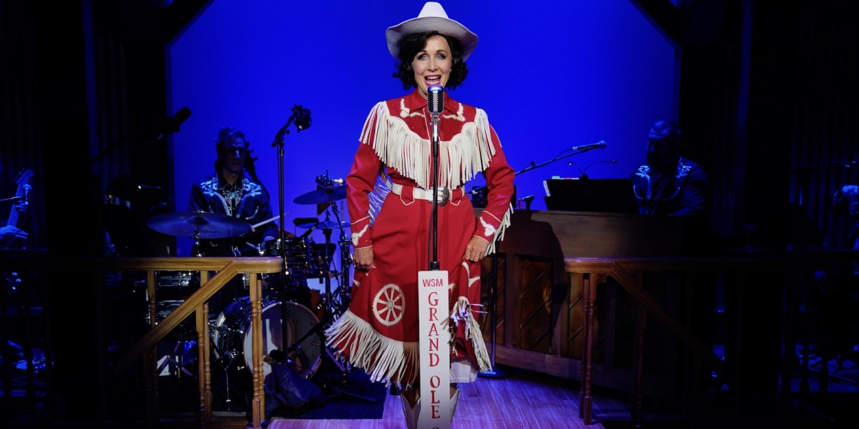 BWW Interview: Carter Calvert of ALWAYS... PATSY CLINE at Bucks County ...