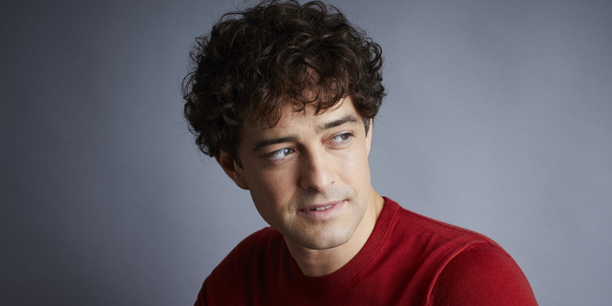 BWW Interview: Lee Mead Discusses His CHRISTMAS SINGLE, 'In My Arms For ...