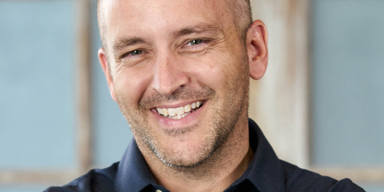 BWW Interview: An Elf's Story: The Elf on the Shelf's Chad Eikhoff ...