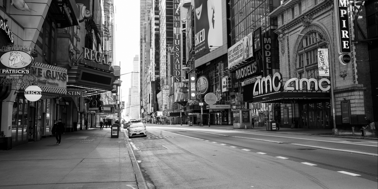 Photos: 19 Eerie Images of a Desolate Times Square