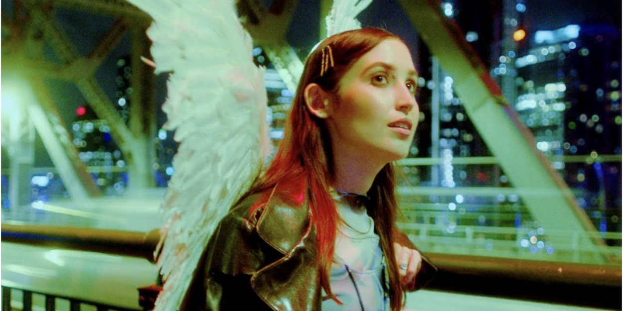 Hatchie Announces New Album 'Giving The World Away'