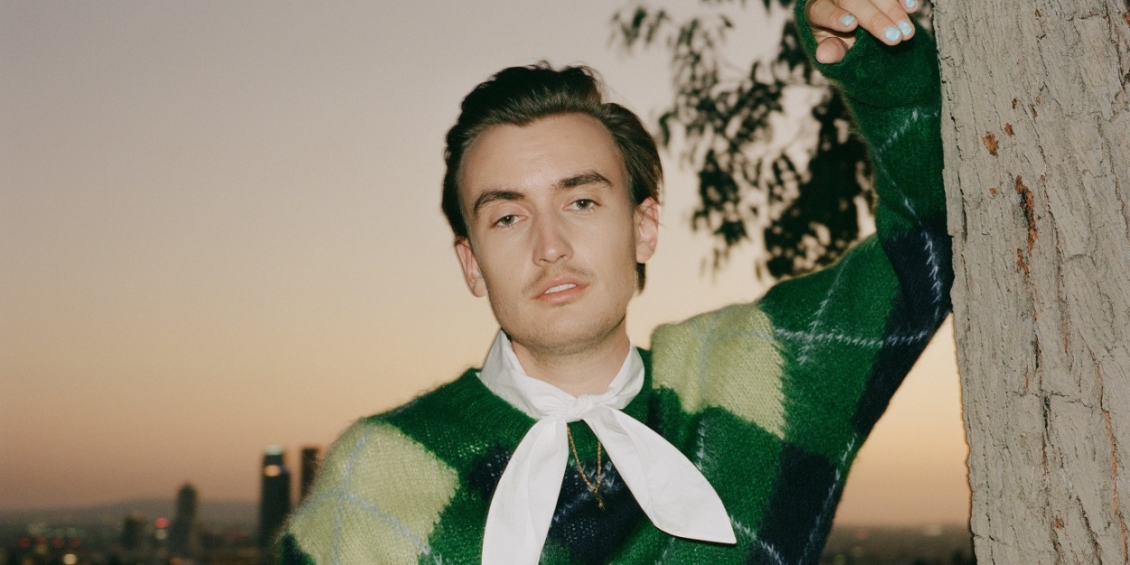 VIDEO: Garrett Nash Shares 'Palm Trees' Music Video