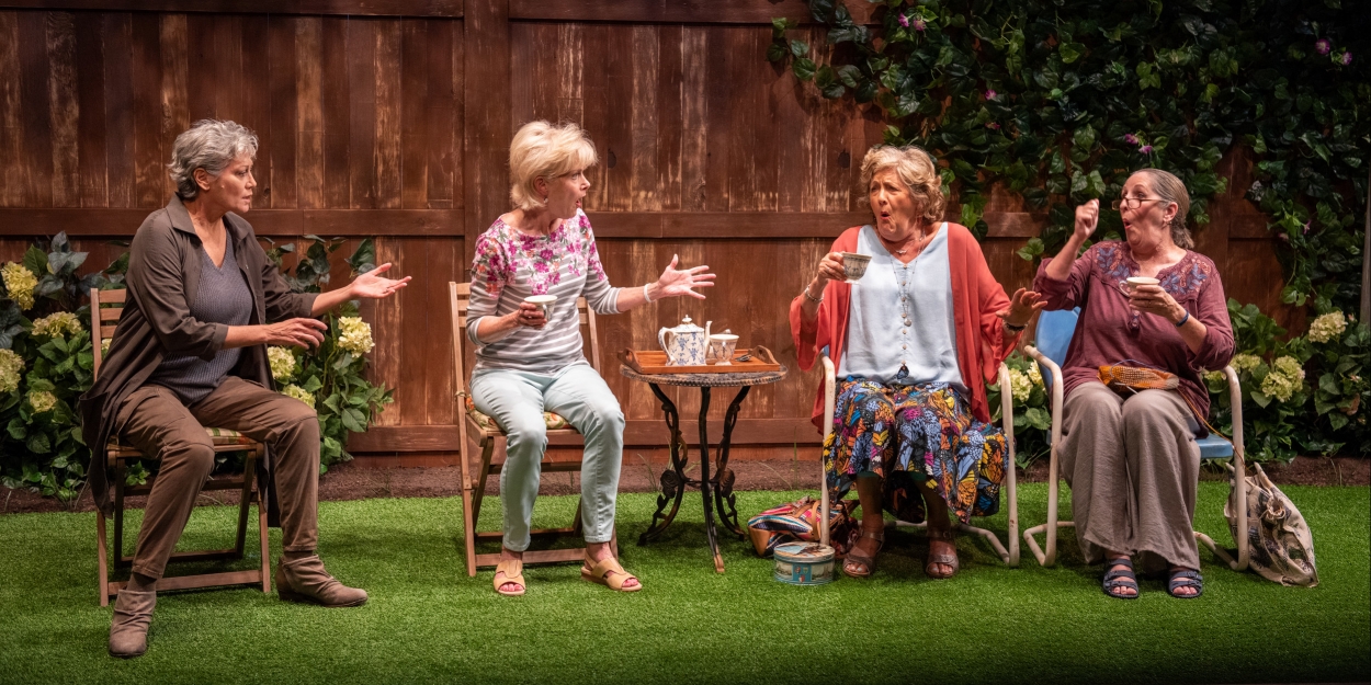 Photos: First Look at Signature's ESCAPED ALONE