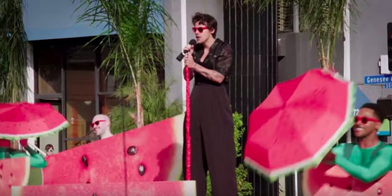 Video Harry Styles Performs A Crosswalk Concert On The Late Late Show