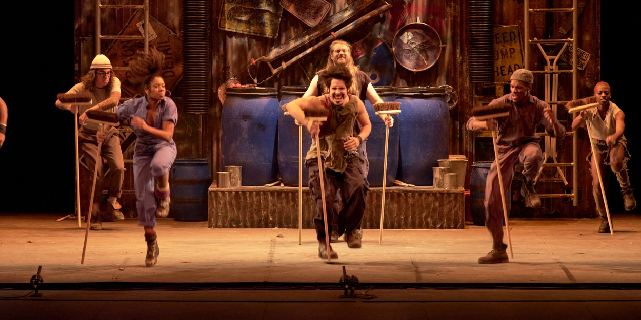 STOMP is Coming to the Victoria Theatre This October