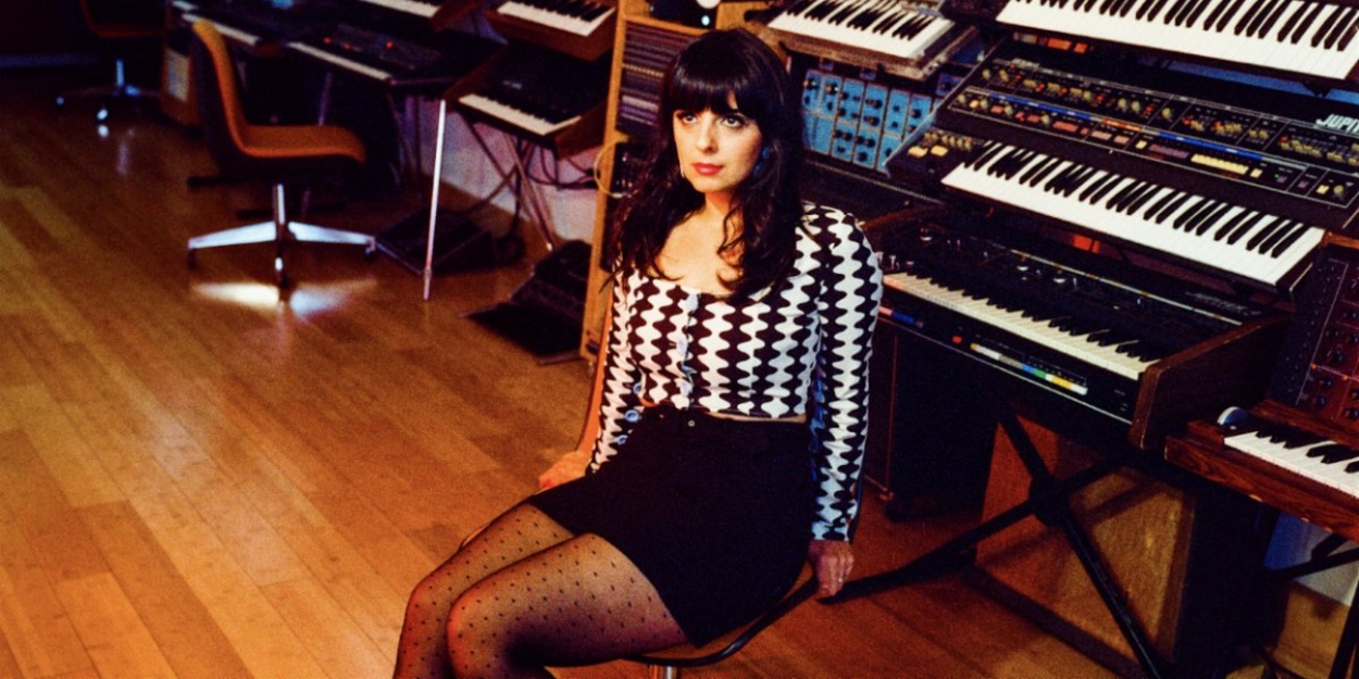 Spacemoth Shares New Single 'Round In Loops'