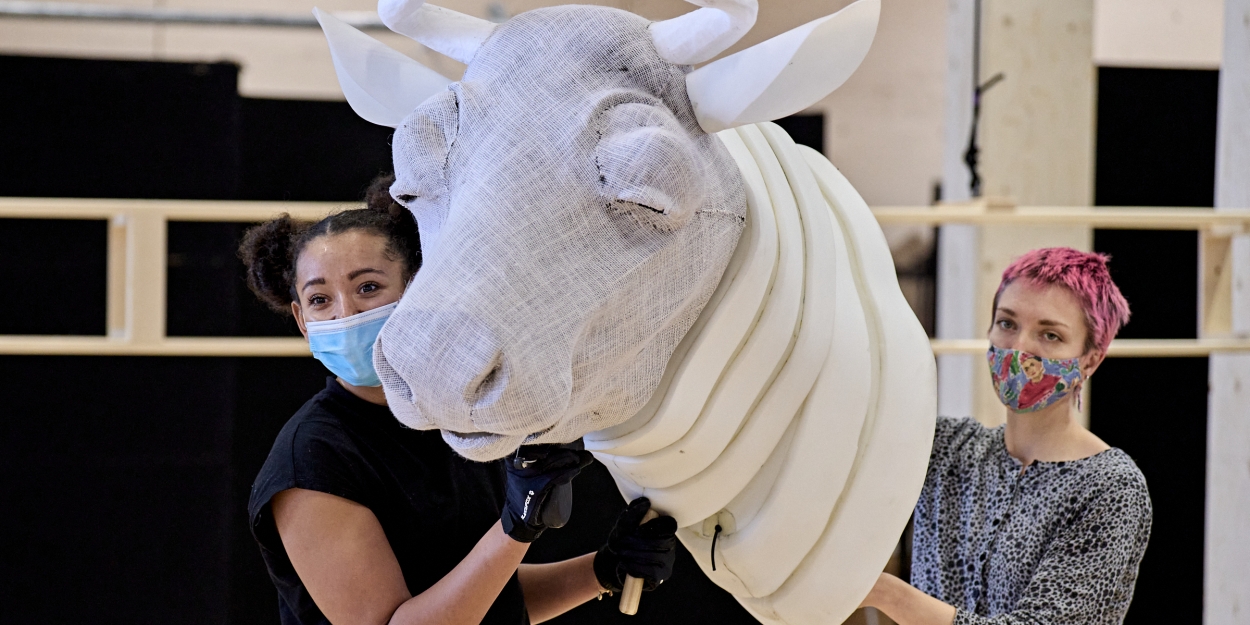 Photos: Inside Rehearsal For the UK Tour of ANIMAL FARM
