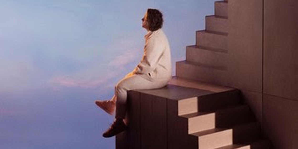 VIDEO: Lewis Capaldi Shares Video for New Single 'Pointless'