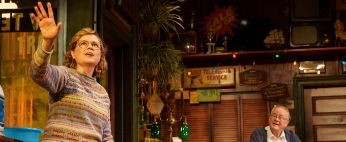 Revue d'ensemble : Jenna Fischer et d'autres mènent ASHLAND AVENUE au ...