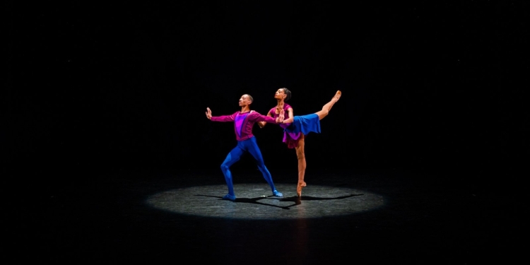 Collage Dance Collective Performs At Kenan Auditorium At The University ...