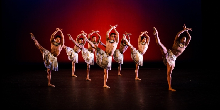 Collage Dance Collective to Perform at the Arts Center of Coastal ...