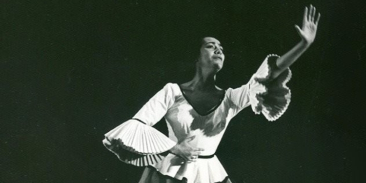 Evelia Beristáin, Bailarina Y Coreógrafa, Pilar De La Educación ...