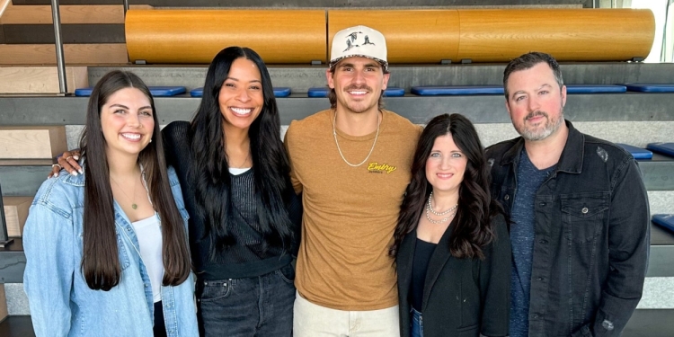 WME Signs Back Blocks Music's Newest Country Sensation Tucker Wetmore