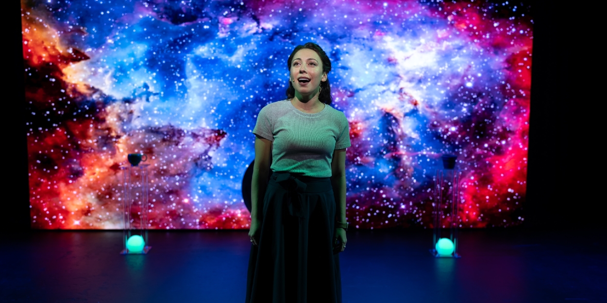 HIMSELF AND NORA, TELL ME ON A SUNDAY Included in freeFall 2025/2026 Season