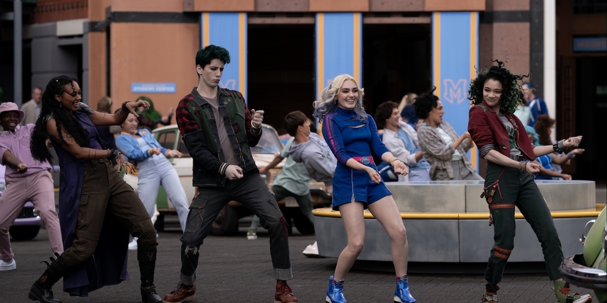 Listen: ZOMBIES 4: DAWN OF THE VAMPIRES Original Soundtrack