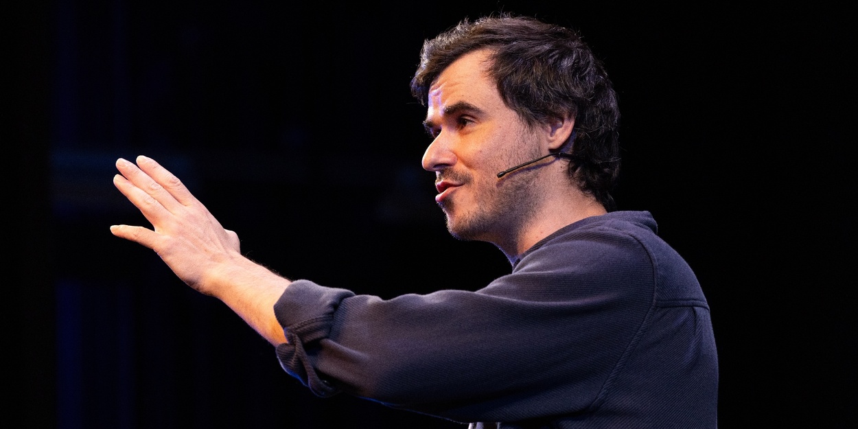 Photos: 300 PAINTINGS at Farkas Hall