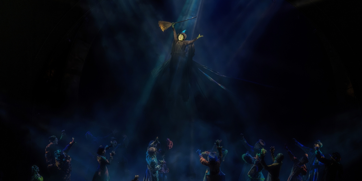 Photos: See New Images of the 20th Anniversary Cast of WICKED