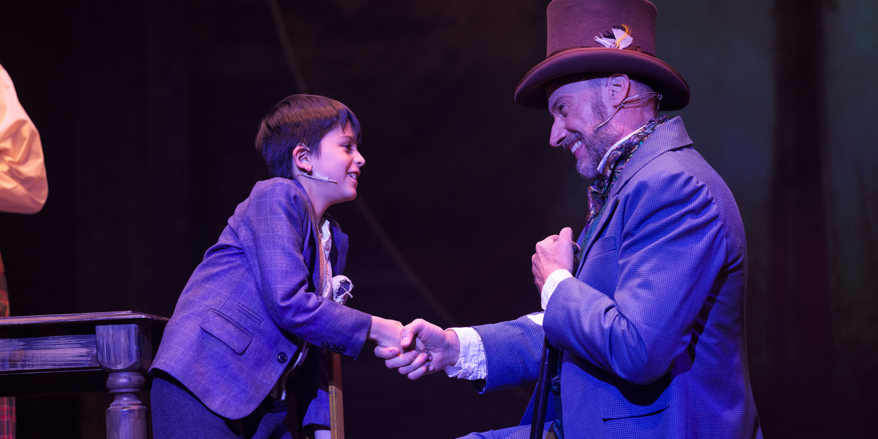 Photos: A CHRISTMAS CAROL at The Phoenix Theatre Company