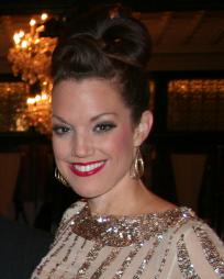 Beth Curry Theatre Credits, News, Bio and Photos