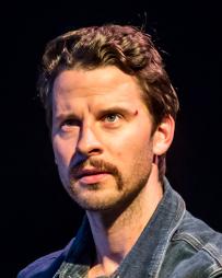 Robert Lonsdale Theatre Credits, News, Bio and Photos