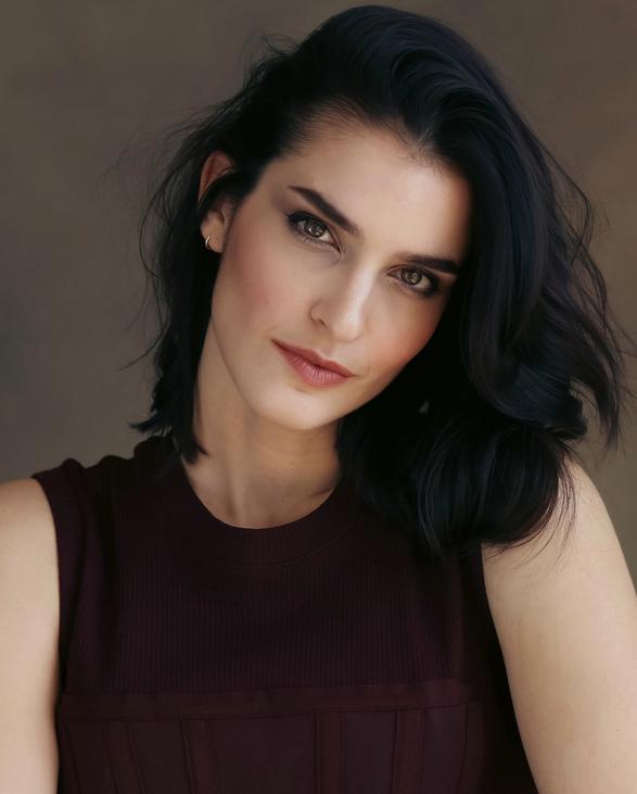 Eleri Ward Full Biography | Broadway World