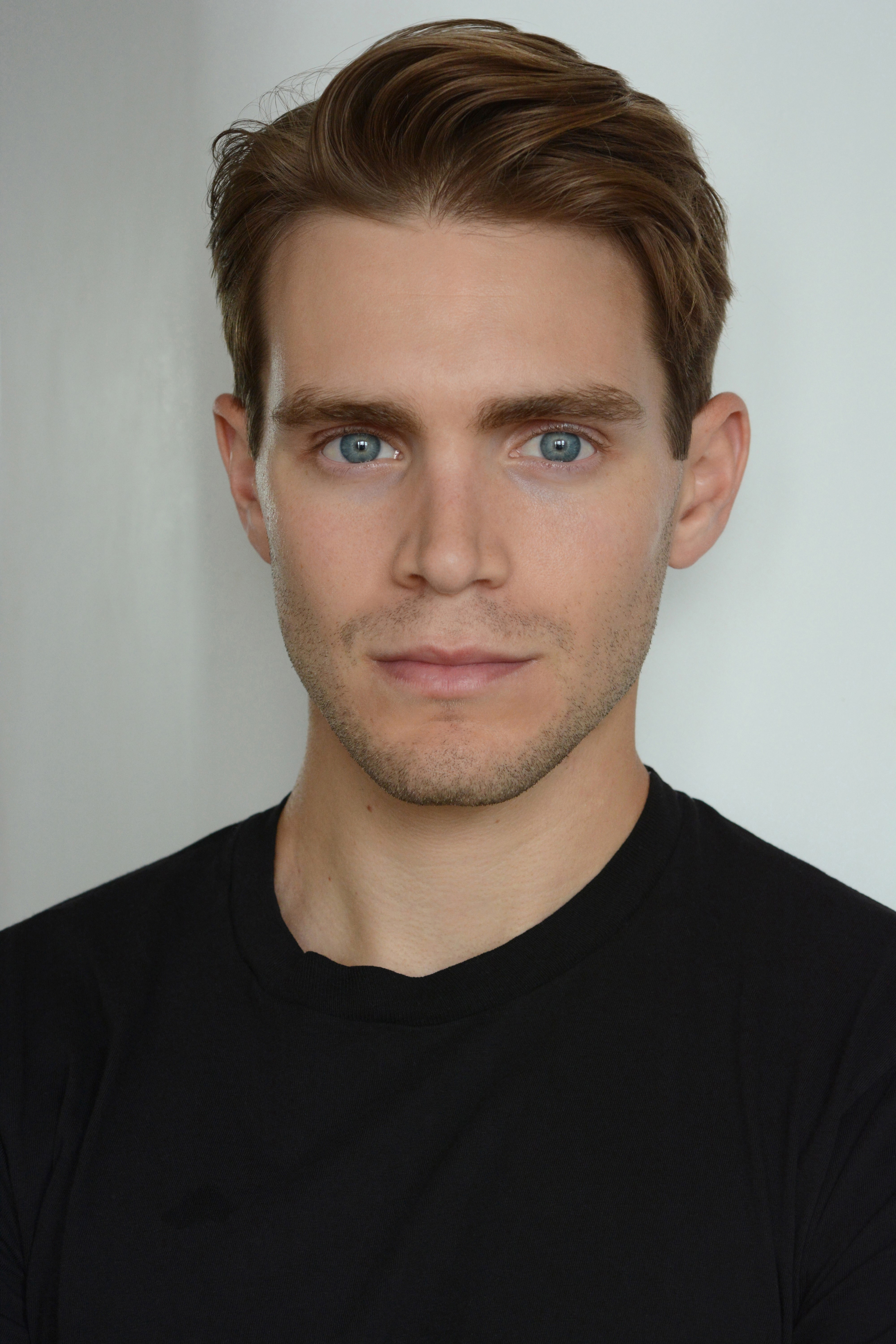 Andrew Burnap Theatre Credits, News, Bio and Photos