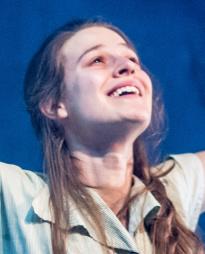 Emma Paetz Full Biography | Broadway World