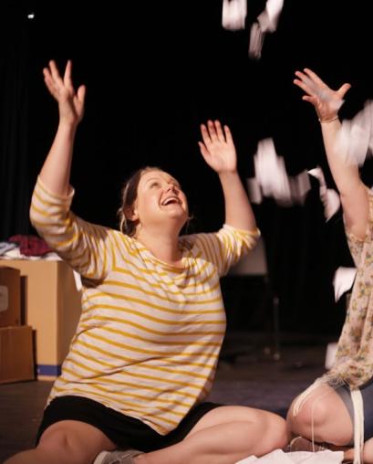 Laura Grayson: Credits, Bio, News & More | Broadway World